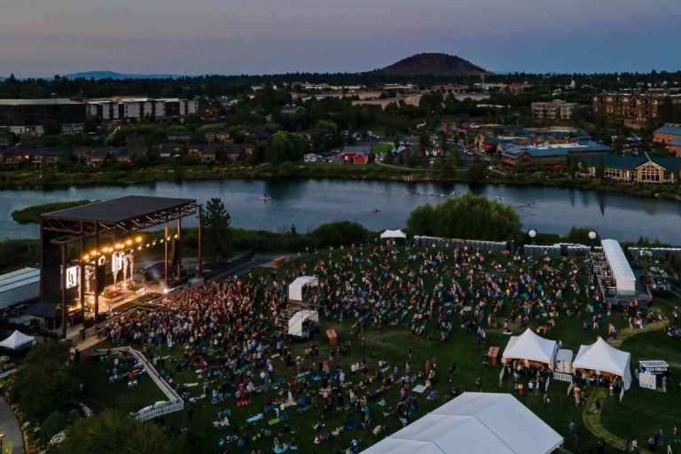 21 Best & Fun Things to Do in Bend (Oregon)