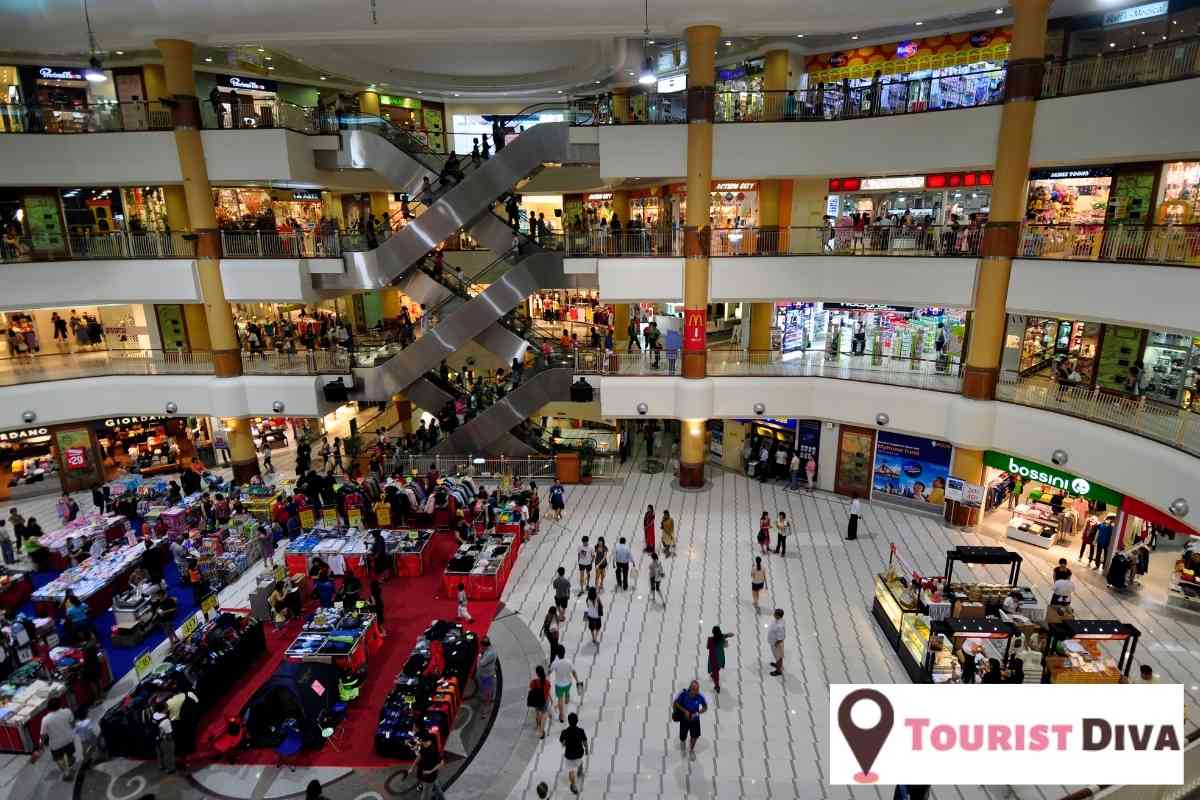 21 Fun Things to Do in Burlington (MA)