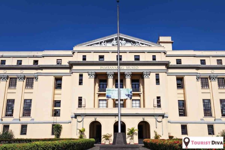 21 Best & Fun Things to Do in Manistee (MI)